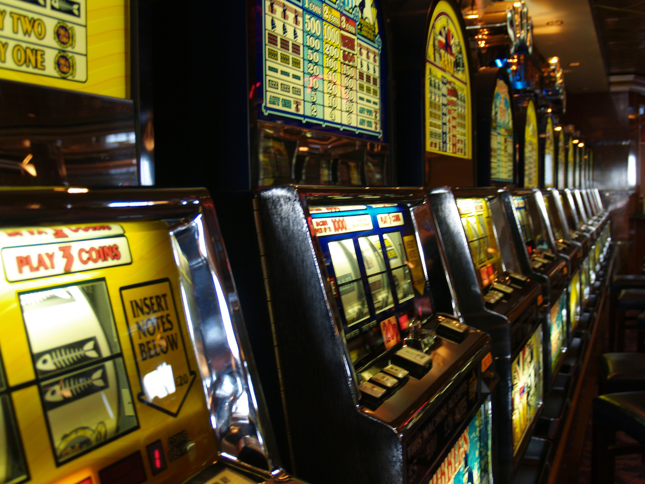 Myths and Facts About Casino Slots